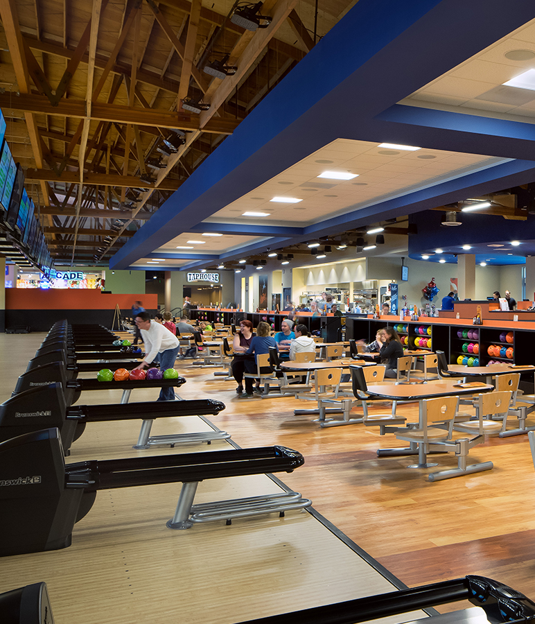 Kingpins Bowling Alley and Entertainment Center